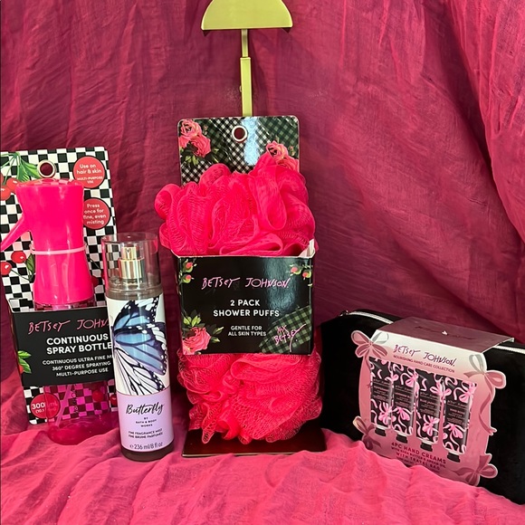 Betsey Johnson | Bath & Body | Betsey Johnson Bath And Body Works Set ...